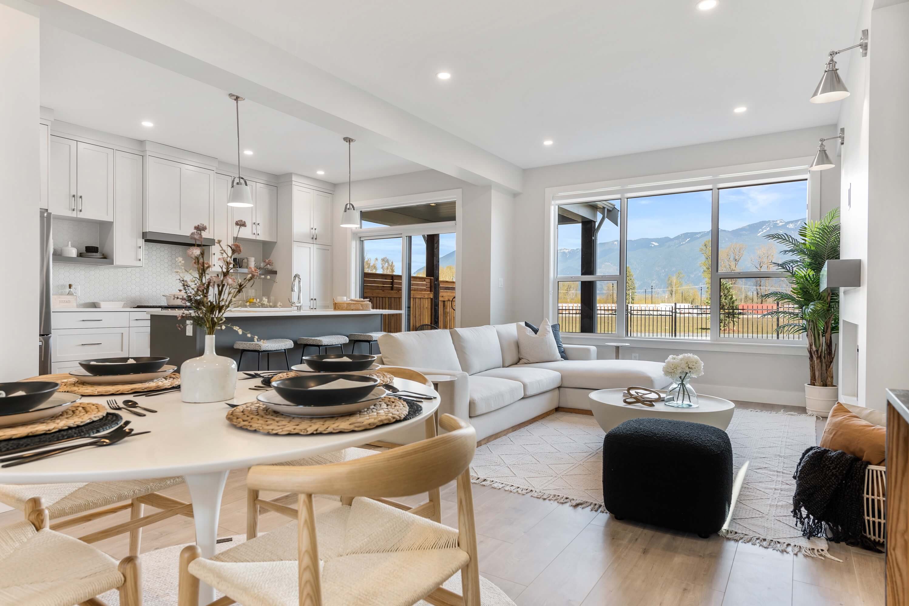 Cedarbrook by Westbow Construction, Chilliwack BC - REW