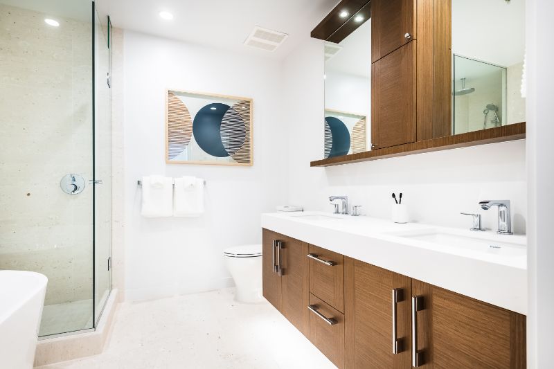 Semiah, 1439 George Street Surrey, BC - REW