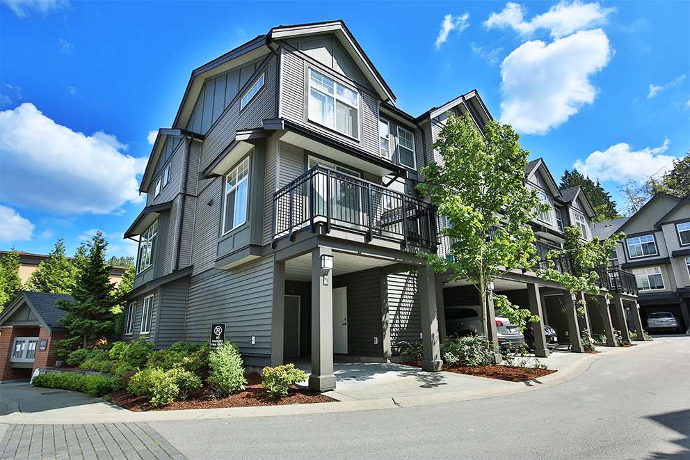 Bluetree Homes At Bishop Creek 15788 104 Avenue Surrey Bc Rew