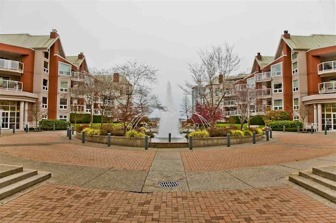 Tiffany Shores, 1240 Quayside Drive New Westminster, BC | REW