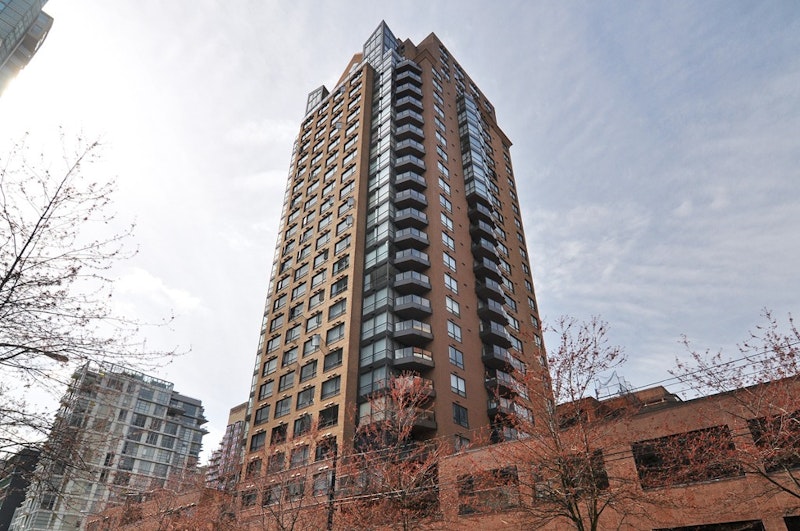 The Genesis, 1189 Howe Street Vancouver, BC | REW