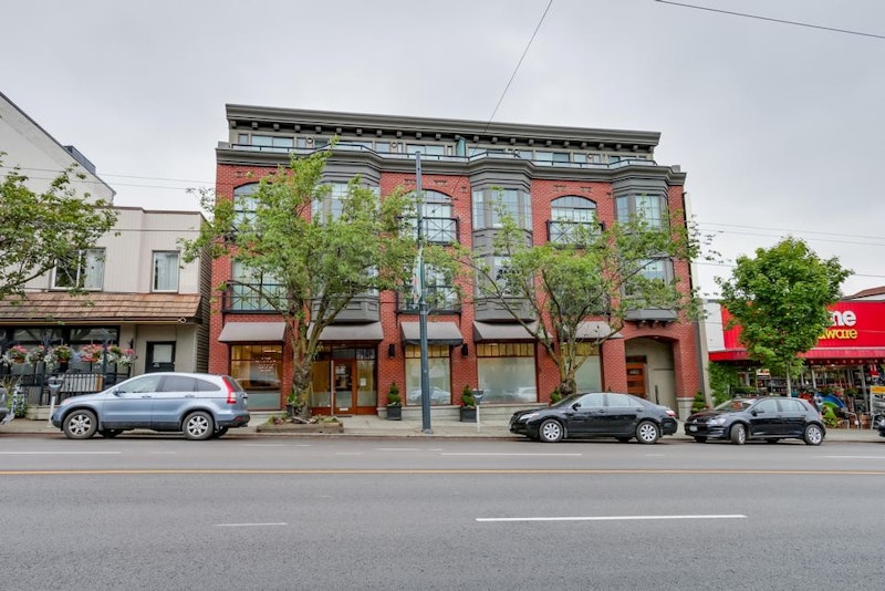 West Point Grey, 4463 10th Avenue West Vancouver, BC | REW