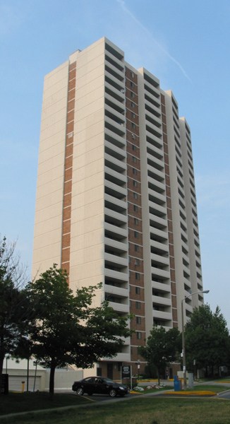 Burnhill Tower, 50 Burnhill Road Toronto, ON - REW