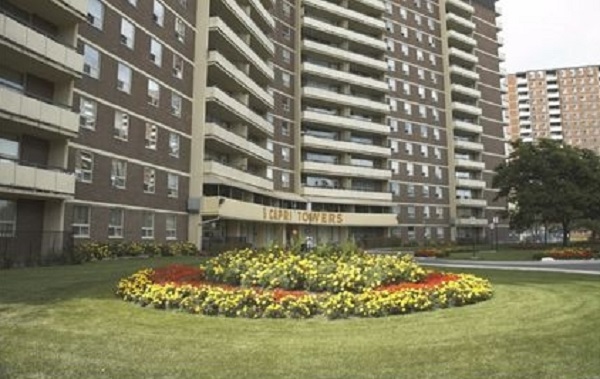 Capri Towers, 5 Capri Road Toronto, ON - REW