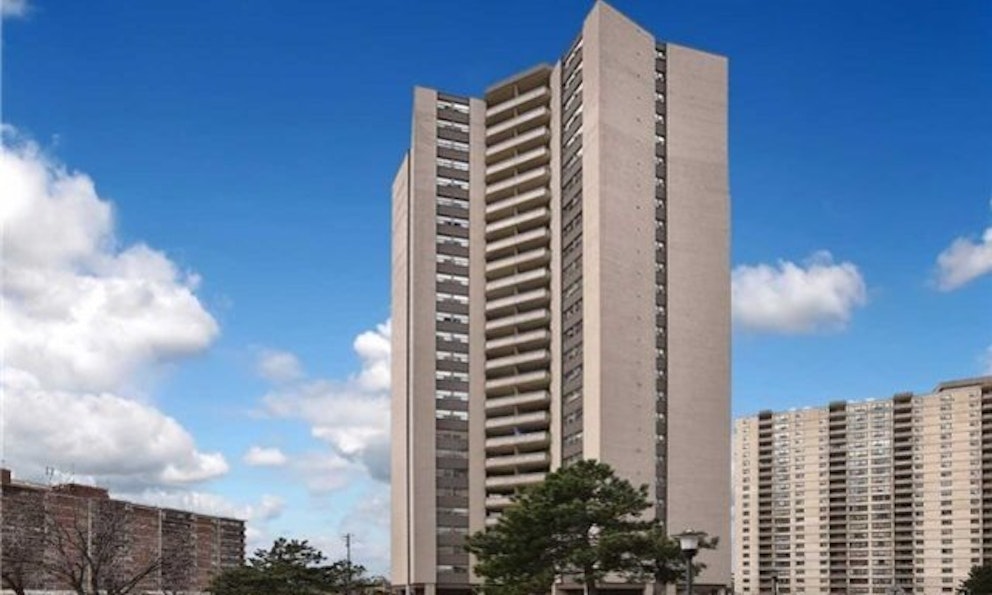 Kingsview Park, 380 Dixon Road Toronto, ON | REW