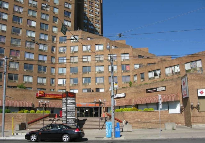 The Crossways, 2360 Dundas Street West Toronto, ON | REW