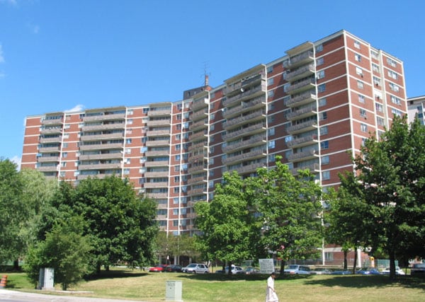 El Mirador, 225 Markham Road Toronto, ON - REW